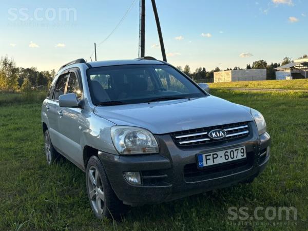 Серый Киа Sportage 2005 в Валмиера, объемом двигателя 2.00 л и пробегом 240 тыс. км за 1200 €, фото 7 на AUTOMOTO.COM.LV