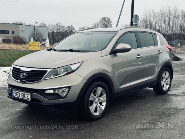 Grey Kia Sportage 2010 in Tallinn, with an engine capacity of 2.00 L and mileage of 166 thousand km for 6900 €, photo 6 on AUTOMOTO.COM.LV
