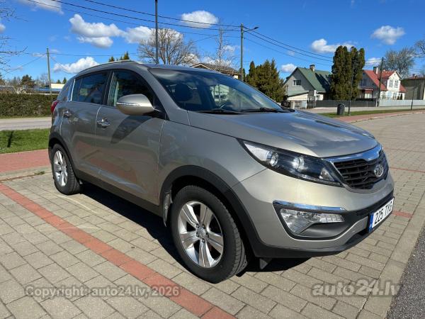 Серый Киа Sportage 2010 в Таллин, объемом двигателя 2.00 л и пробегом 74 тыс. км за 6400 €, фото 2 на AUTOMOTO.COM.LV