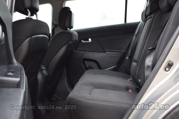 Серый Киа Sportage 2012 в Тарту, объемом двигателя 1.70 л и пробегом 229 тыс. км за 5990 €, фото 11 на AUTOMOTO.COM.LV