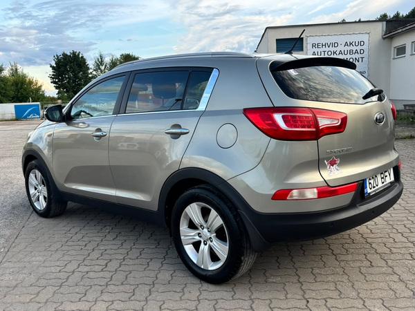 Серый Киа Sportage 2012 в Нарва, объемом двигателя 1.60 л и пробегом 212 тыс. км за 4500 €, фото 3 на AUTOMOTO.COM.LV