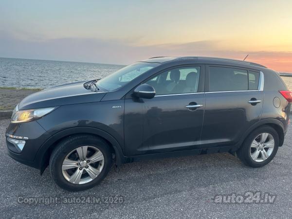 Серый Киа Sportage 2012 в Таллин, объемом двигателя 2.00 л и пробегом 131 тыс. км за 8690 €, фото 5 на AUTOMOTO.COM.LV