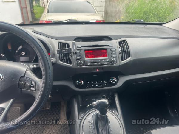 Серый Киа Sportage 2012 в Таллин, объемом двигателя 2.00 л и пробегом 131 тыс. км за 8690 €, фото 6 на AUTOMOTO.COM.LV