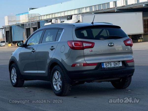Серый Киа Sportage 2013 в Тарту, объемом двигателя 2.00 л и пробегом 136 тыс. км за 8799 €, фото 4 на AUTOMOTO.COM.LV