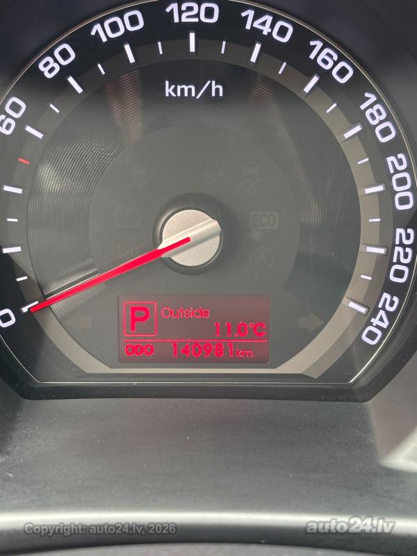 Grey Kia Sportage 2013 in Tallinn, with an engine capacity of 2.00 L and mileage of 141 thousand km for 9500 €, photo 10 on AUTOMOTO.COM.LV