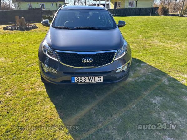 Pelēks Kia Sportage 2015 Tallina, ar dzinēja tilpumu 2.00 L un nobraukumu 175 tūkst. km par 9300 €, foto 3 vietnē AUTOMOTO.COM.LV
