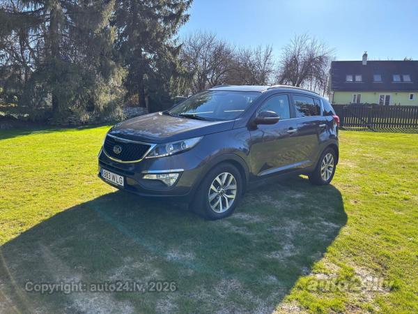 Pelēks Kia Sportage 2015 Tallina, ar dzinēja tilpumu 2.00 L un nobraukumu 175 tūkst. km par 9300 €, foto 4 vietnē AUTOMOTO.COM.LV