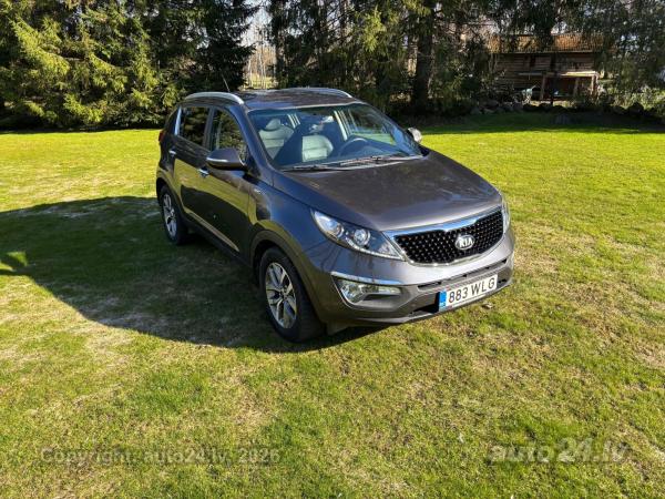 Pelēks Kia Sportage 2015 Tallina, ar dzinēja tilpumu 2.00 L un nobraukumu 175 tūkst. km par 9300 €, foto 9 vietnē AUTOMOTO.COM.LV