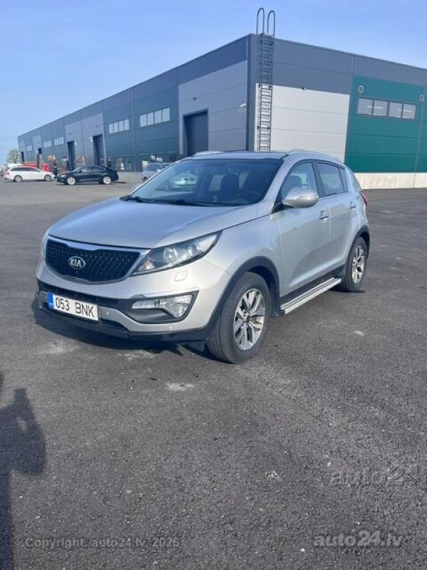 Серый Киа Sportage 2015 в Тарту, объемом двигателя 1.70 л и пробегом 182 тыс. км за 8200 €, фото 3 на AUTOMOTO.COM.LV