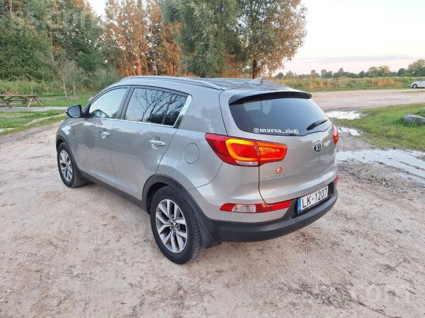 Серый Киа Sportage 2015 в Рига, объемом двигателя 2.00 л и пробегом 163 тыс. км за 9250 €, фото 4 на AUTOMOTO.COM.LV