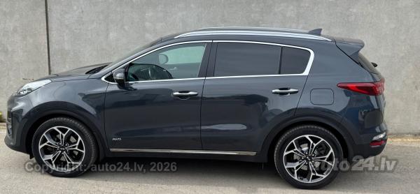 Grey Kia Sportage 2021 in Tallinn, with an engine capacity of 2.00 L and mileage of 78 thousand km for 22990 €, photo 9 on AUTOMOTO.COM.LV