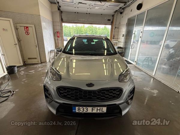 Pelēks Kia Sportage 2021 Tallina, ar dzinēja tilpumu 1.60 L un nobraukumu 110 tūkst. km par 18000 €, foto 3 vietnē AUTOMOTO.COM.LV