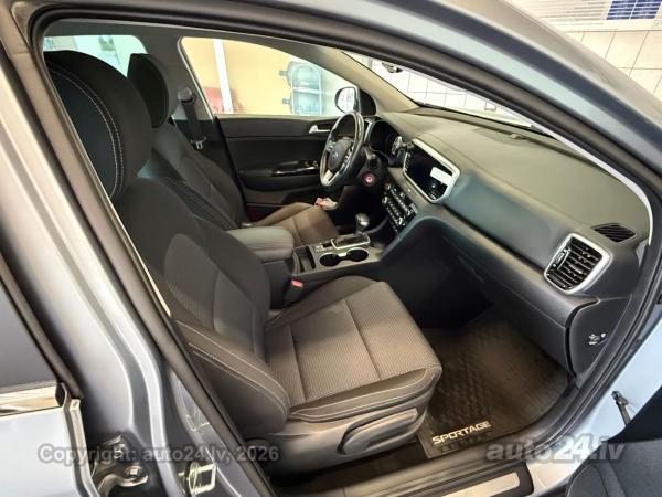 Pelēks Kia Sportage 2021 Tallina, ar dzinēja tilpumu 1.60 L un nobraukumu 110 tūkst. km par 18000 €, foto 8 vietnē AUTOMOTO.COM.LV