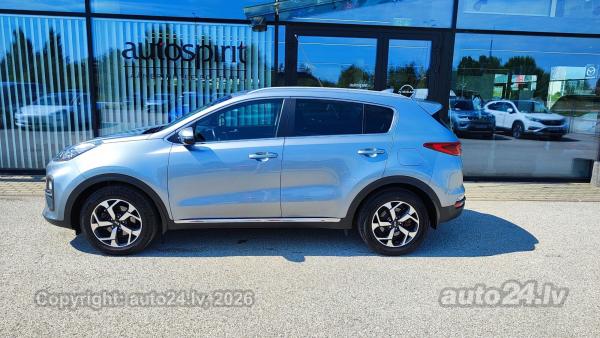 Grey Kia Sportage 2021 in Tartu, with an engine capacity of 1.60 L and mileage of 82 thousand km for 18990 €, photo 2 on AUTOMOTO.COM.LV