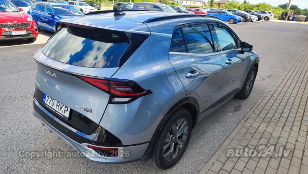 Серый Киа Sportage 2022 в Таллин, объемом двигателя 1.60 л и пробегом 55 тыс. км за 29990 €, фото 4 на AUTOMOTO.COM.LV