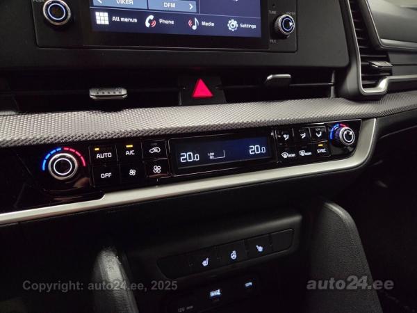 Pelēks Kia Sportage 2023 Tallina, ar dzinēja tilpumu 1.60 L un nobraukumu 27 tūkst. km par 20900 €, foto 11 vietnē AUTOMOTO.COM.LV