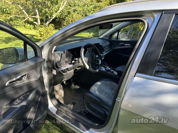 Pelēks Kia Sportage 2023 Tallina, ar dzinēja tilpumu 1.60 L un nobraukumu 25 tūkst. km par 27900 €, foto 6 vietnē AUTOMOTO.COM.LV