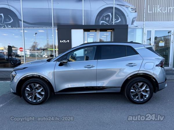Pelēks Kia Sportage 2024 Tallina, ar dzinēja tilpumu 1.60 L un nobraukumu 52 tūkst. km par 33900 €, foto 2 vietnē AUTOMOTO.COM.LV