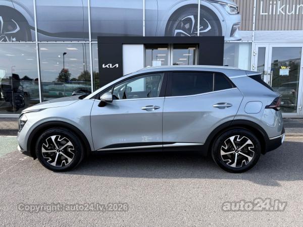 Серый Киа Sportage 2024 в Таллин, объемом двигателя 1.60 л и пробегом 44 тыс. км за 29900 €, фото 2 на AUTOMOTO.COM.LV