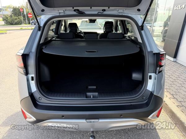 Серый Киа Sportage 2024 в Таллин, объемом двигателя 1.60 л и пробегом 44 тыс. км за 29900 €, фото 6 на AUTOMOTO.COM.LV
