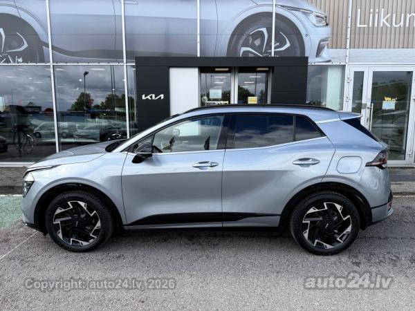 Grey Kia Sportage 2024 in Tallinn, with an engine capacity of 1.60 L and mileage of 117 thousand km for 29900 €, photo 2 on AUTOMOTO.COM.LV