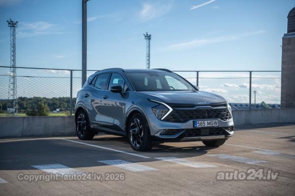 Grey Kia Sportage 2025 in Tallinn, with an engine capacity of 1.60 L and mileage of 53 thousand km for 32550 €, photo 1 on AUTOMOTO.COM.LV
