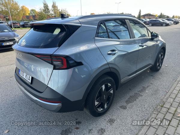 Kia Sportage 2025 Tartu vietnē Pelēks Kia Sportage 2025 Tartu, ar dzinēja tilpumu 1.60 L un nobraukumu 12 tūkst. km par 30990 €, foto 5 vietnē AUTOMOTO.COM.LV