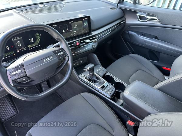 Kia Sportage 2025 Tartu vietnē Pelēks Kia Sportage 2025 Tartu, ar dzinēja tilpumu 1.60 L un nobraukumu 12 tūkst. km par 30990 €, foto 11 vietnē AUTOMOTO.COM.LV