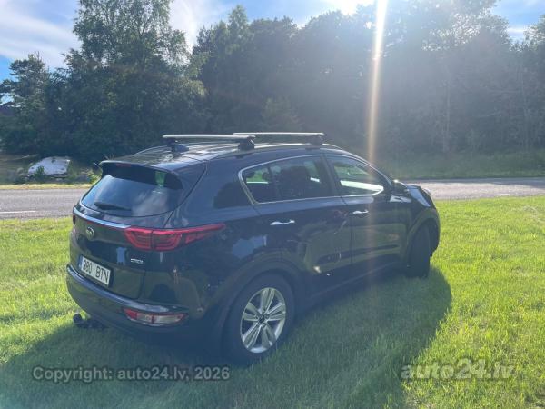 Kia Sportage 2017 in Tallinn, with an engine capacity of 1.70 L and mileage of 265 thousand km for 9000 €, photo 6 on AUTOMOTO.COM.LV