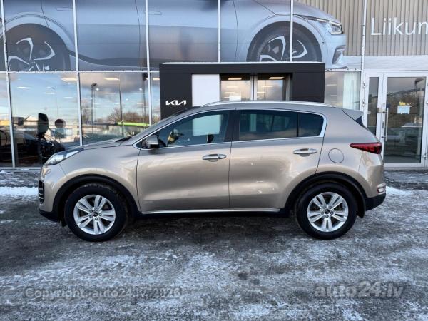 Kia Sportage 2018 in Tallinn, with an engine capacity of 2.00 L and mileage of 170 thousand km for 14900 €, photo 2 on AUTOMOTO.COM.LV