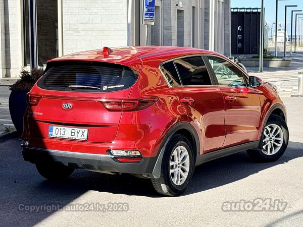 Kia Sportage 2018 in Tallinn, with an engine capacity of 1.60 L and mileage of 217 thousand km for 9500 €, photo 2 on AUTOMOTO.COM.LV