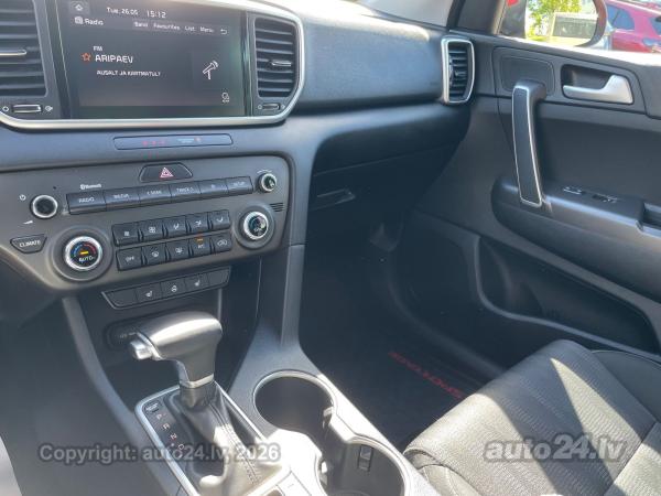 Kia Sportage 2020 in Tartu, with an engine capacity of 1.60 L and mileage of 87 thousand km for 15900 €, photo 7 on AUTOMOTO.COM.LV