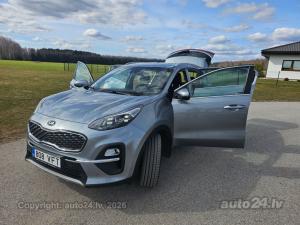 Kia Sportage 2021 in Tartu, with an engine capacity of 1.60 L and mileage of 98 thousand km for 18700 €, photo  on AUTOMOTO.COM.LV