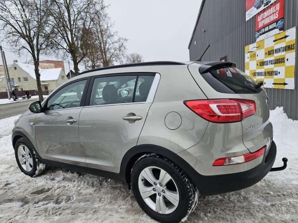 Kia Sportage 2013 Šauļi, ar dzinēja tilpumu 1.70 L un nobraukumu 274 tūkst. km par 6450 €, foto 5 vietnē AUTOMOTO.COM.LV