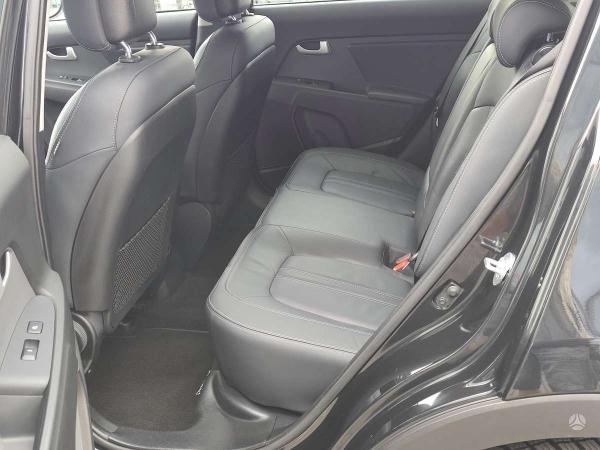 Kia Sportage 2014 Šauļi, ar dzinēja tilpumu 1.70 L un nobraukumu 207 tūkst. km par 7700 €, foto 10 vietnē AUTOMOTO.COM.LV
