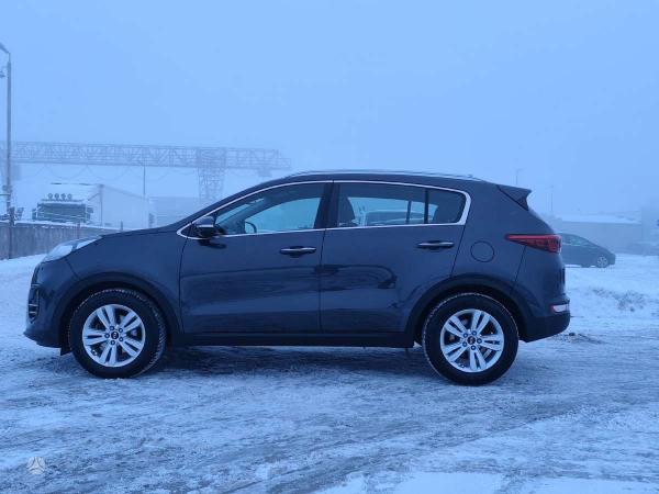 Kia Sportage 2018 in Siauliai, with an engine capacity of 1.70 L and mileage of 165 thousand km for 12200 €, photo 5 on AUTOMOTO.COM.LV