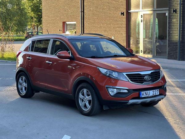 Oranžs Kia Sportage 2011 Klaipėda, ar dzinēja tilpumu 2.00 L un nobraukumu 310 tūkst. km par 5900 €, foto 3 vietnē AUTOMOTO.COM.LV