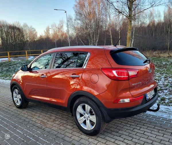 Oranžs Kia Sportage 2012 Šauļi, ar dzinēja tilpumu 1.60 L un nobraukumu 211 tūkst. km par 5950 €, foto 1 vietnē AUTOMOTO.COM.LV