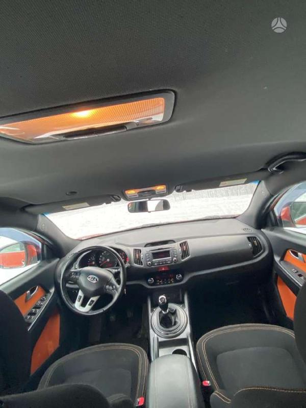 Oranžs Kia Sportage 2012 Viļņa, ar dzinēja tilpumu 1.69 L un nobraukumu 217 tūkst. km par 6700 €, foto 6 vietnē AUTOMOTO.COM.LV