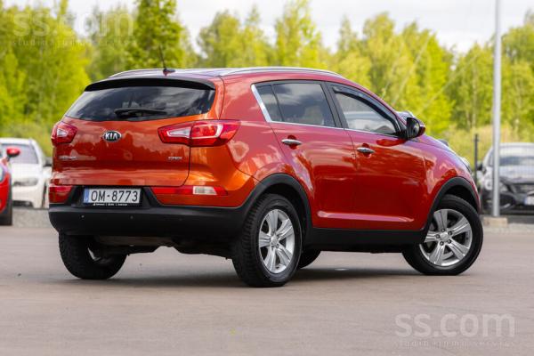 Оранжевый Киа Sportage 2013 в Елгава, объемом двигателя 2.00 л и пробегом 0 тыс. км за 5950 €, фото 4 на AUTOMOTO.COM.LV