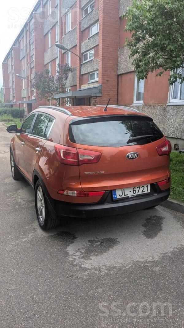 Оранжевый Киа Sportage 2013 в Даугавпилс, объемом двигателя 2.00 л и пробегом 122 тыс. км за 8700 €, фото 3 на AUTOMOTO.COM.LV