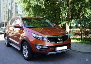 Oranžs Kia Sportage 2013 Viļņa, ar dzinēja tilpumu 2.00 L un nobraukumu 211 tūkst. km par 9000 €, foto  vietnē AUTOMOTO.COM.LV