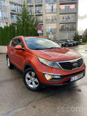 Оранжевый Киа Sportage 2013 в Рига, объемом двигателя 2.00 л и пробегом 186 тыс. км за 6700 €, фото  на AUTOMOTO.COM.LV