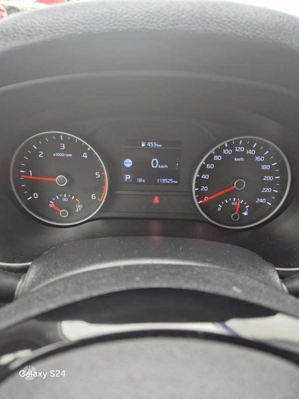 Orange Kia Sportage 2019 in Vilnius, with an engine capacity of 1.60 L and mileage of 114 thousand km for 14300 €, photo 10 on AUTOMOTO.COM.LV