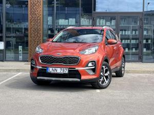 Orange Kia Sportage 2020 in Kaunas, with an engine capacity of 1.60 L and mileage of 50 thousand km for 18700 €, photo  on AUTOMOTO.COM.LV