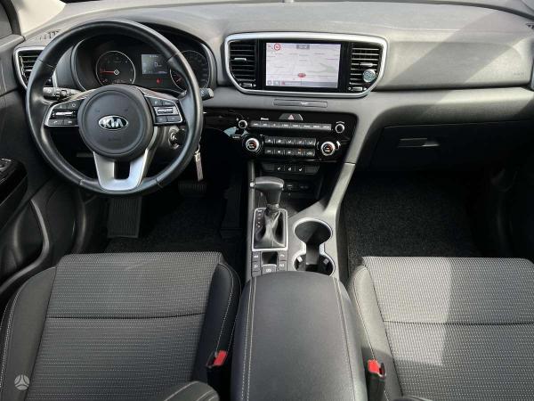 Orange Kia Sportage 2020 in Kaunas, with an engine capacity of 1.60 L and mileage of 50 thousand km for 18700 €, photo 8 on AUTOMOTO.COM.LV