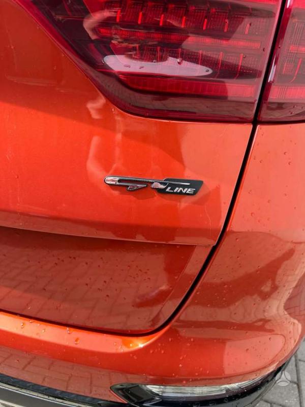 Orange Kia Sportage 2022 in Kaunas, with an engine capacity of 1.59 L and mileage of 51 thousand km for 18500 €, photo 5 on AUTOMOTO.COM.LV