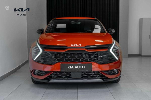 Orange Kia Sportage 2022 in Vilnius, with an engine capacity of 1.60 L and mileage of 94 thousand km for 27900 €, photo 4 on AUTOMOTO.COM.LV