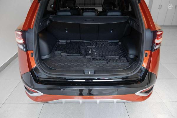 Orange Kia Sportage 2022 in Vilnius, with an engine capacity of 1.60 L and mileage of 94 thousand km for 27900 €, photo 10 on AUTOMOTO.COM.LV