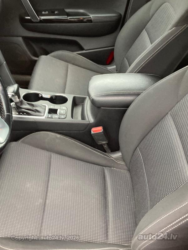 Orange Kia Sportage 2019 in Tallinn, with an engine capacity of 1.60 L and mileage of 0 thousand km for 14999 €, photo 10 on AUTOMOTO.COM.LV